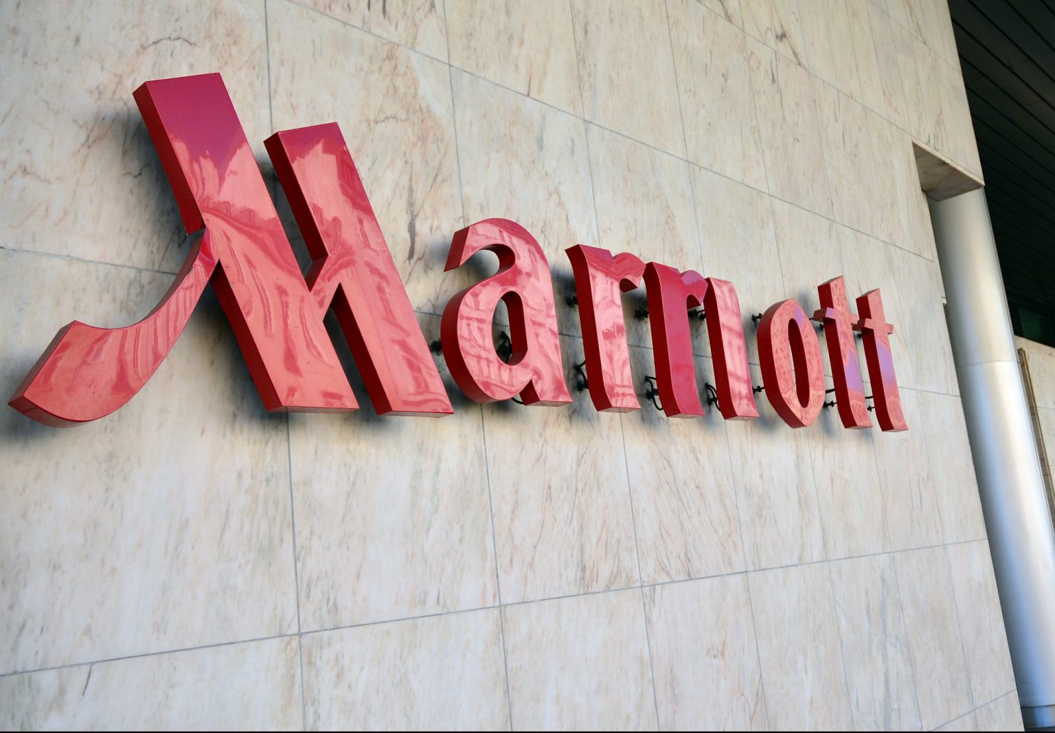 Frequent Flyer Demands $6,472 Ticket Refund After Marriott Status Match ...