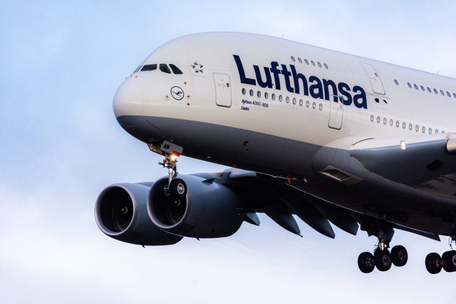 Lufthansa Airbus A380 Becomes Most Tracked Flight in the World As First ...