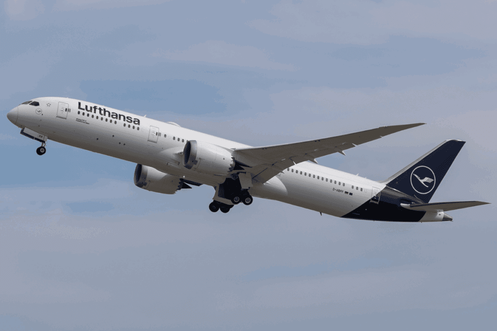 Lufthansa Boasts About Taking Delivery Of New Boeing 787 With Business ...